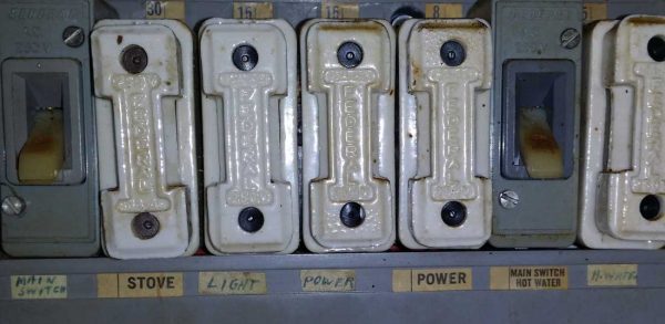 Ceramic Fuse | Dr Watt Electrician